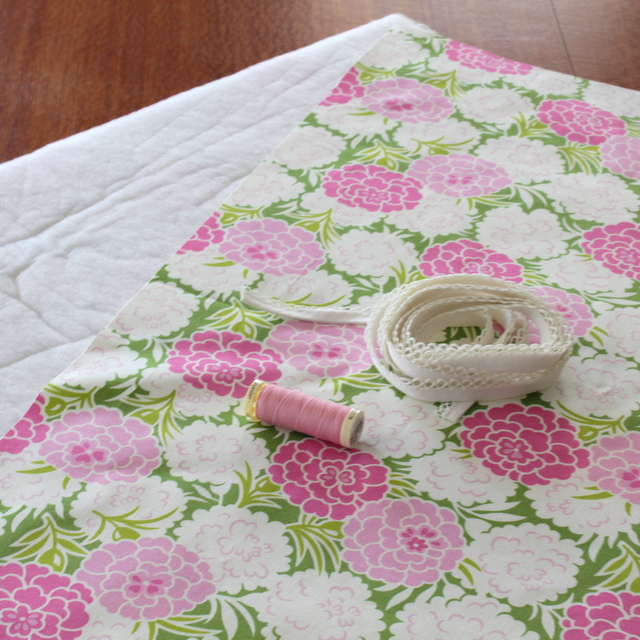 Tutorial: Sewing Machine Mat with Pockets — The Crafty Mummy