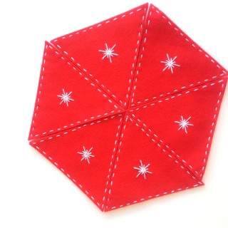 Tutorial: Felt Triangle Coasters • The Crafty Mummy