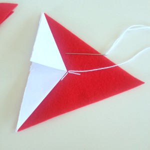 Tutorial: Felt Triangle Coasters • The Crafty Mummy