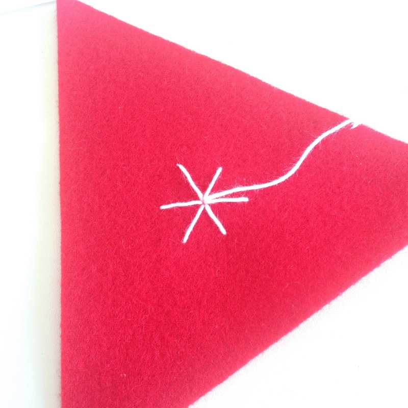 Tutorial: Felt Triangle Coasters • The Crafty Mummy