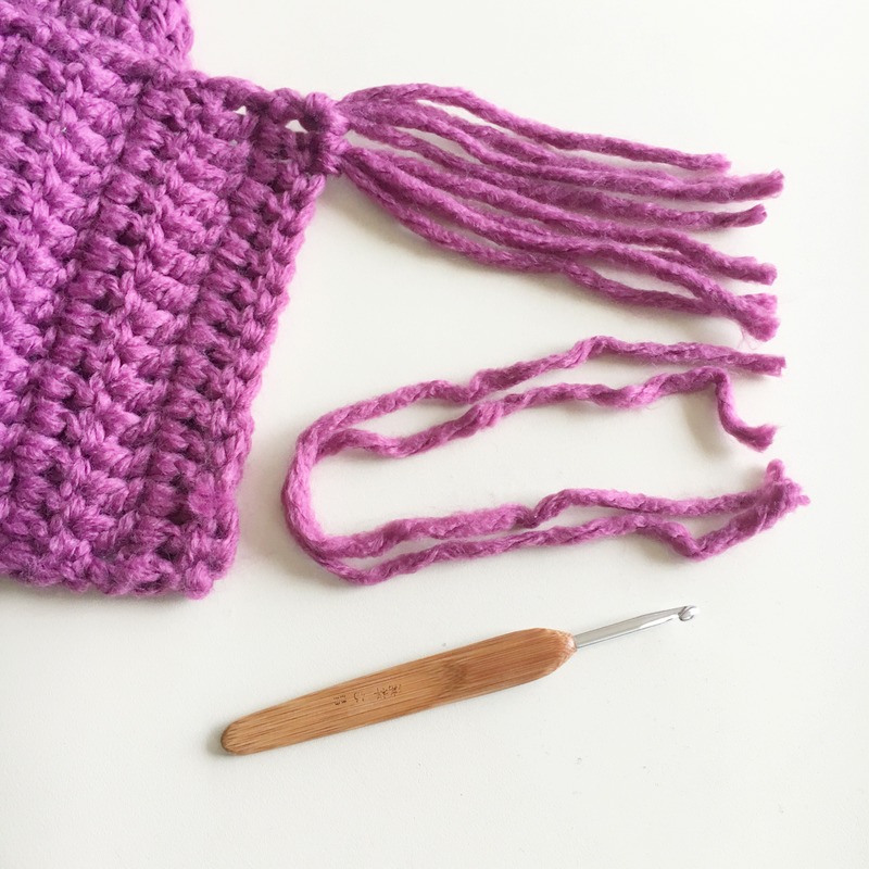 How to Add a Fringe to a Scarf • The Crafty Mummy